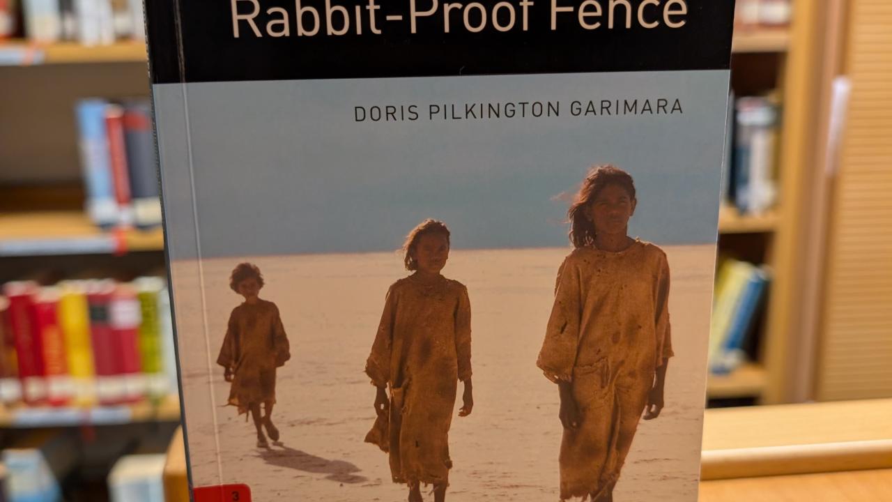 Rabbit-Proof Fence v. Doris Pilkington Garimara | Gemeindebücherei St ...